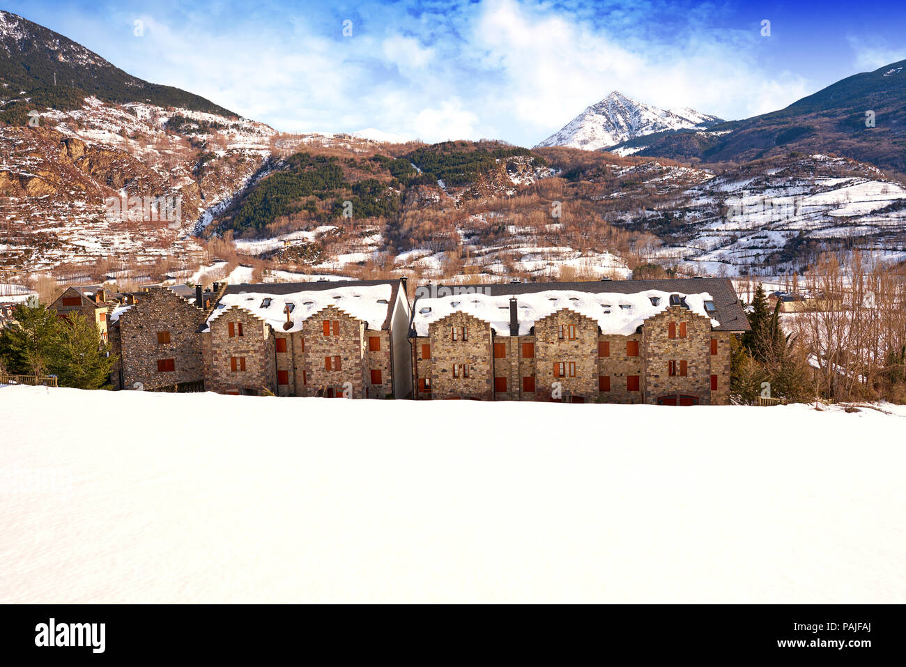 Benasque valley huesca spain hi-res stock photography and images - Alamy