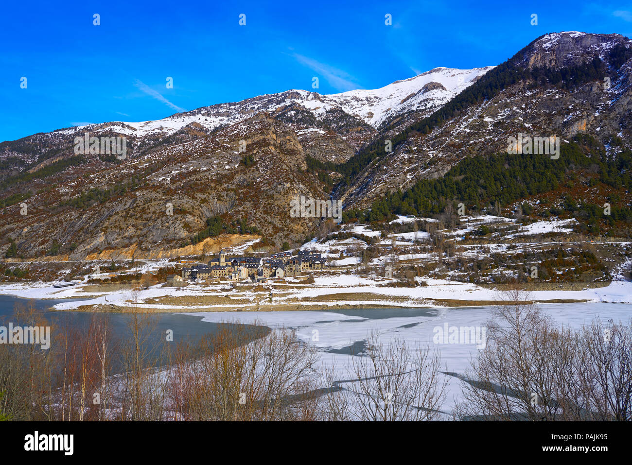 Lanuza village and reservoir in Pyrenees of Huesca of Spain Stock Photo ...