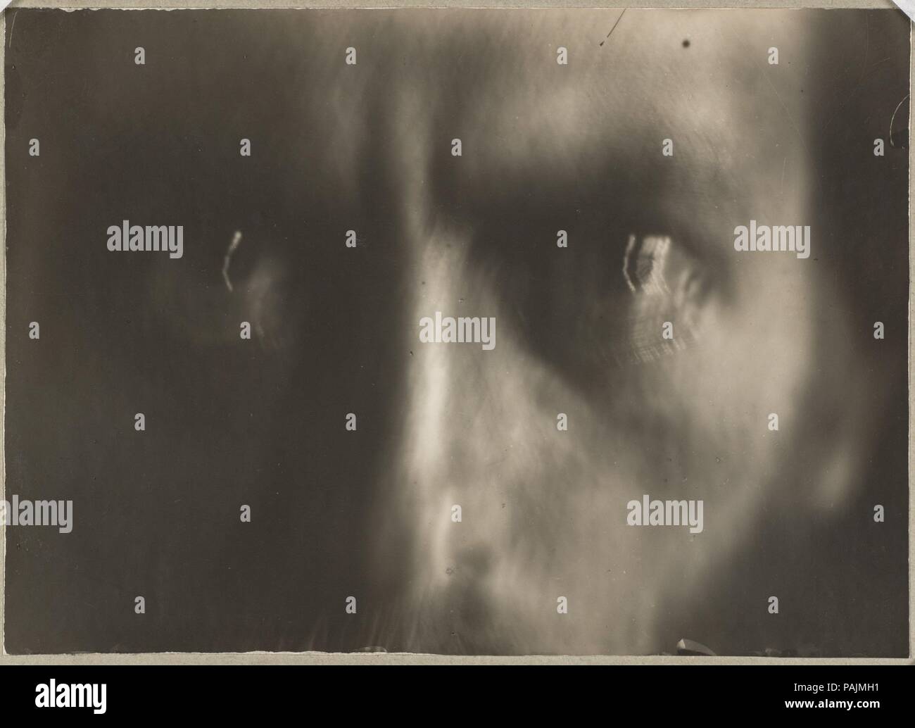 20th century philosopher portraits portraits hi-res stock photography ...