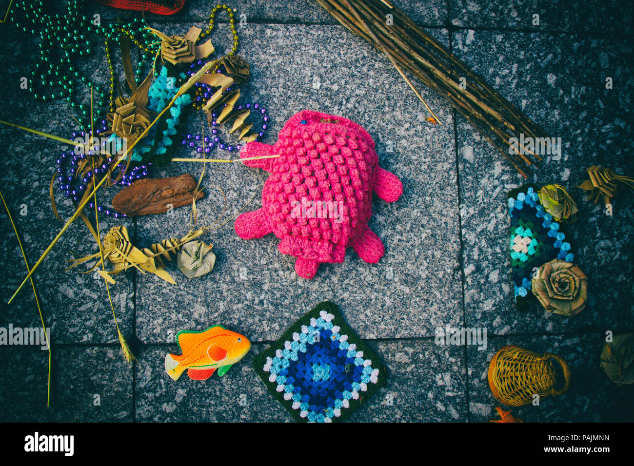 African ethnical handcrafted objects in the street Stock Photo - Alamy