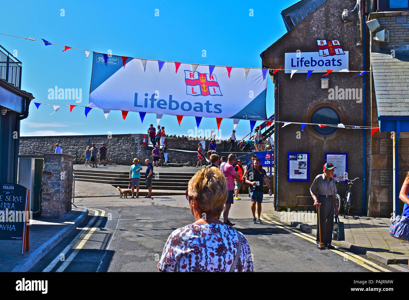 Porthcawl rnli station hi-res stock photography and images - Alamy