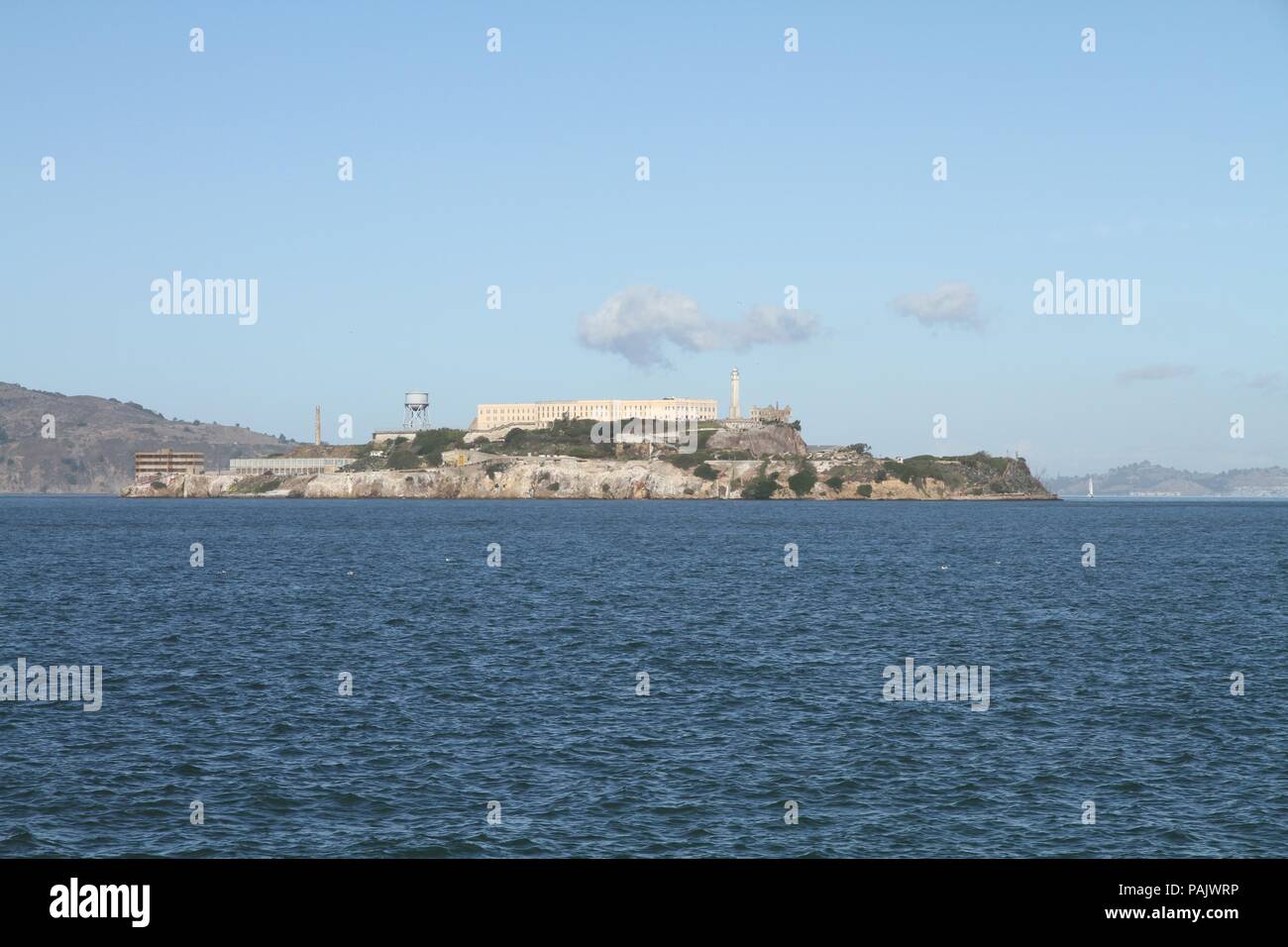 Alcatraz prison shore historical hi-res stock photography and images ...