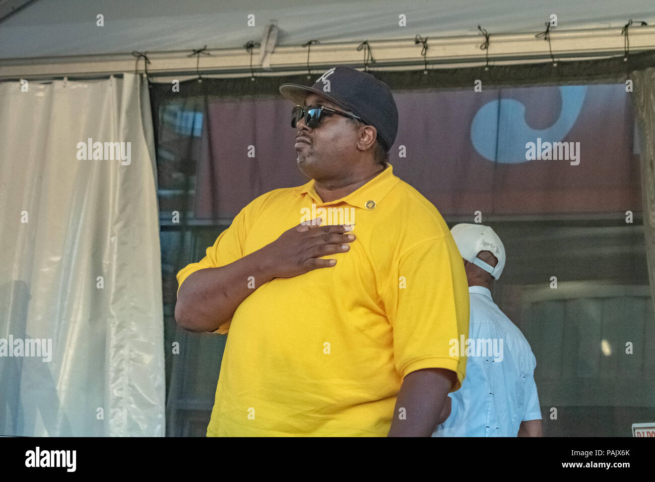 Eric b and rakim rapper hi-res stock photography and images - Alamy