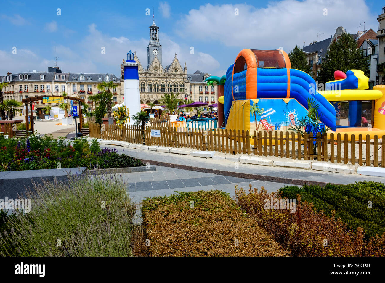 Saint quentin square hi-res stock photography and images - Alamy