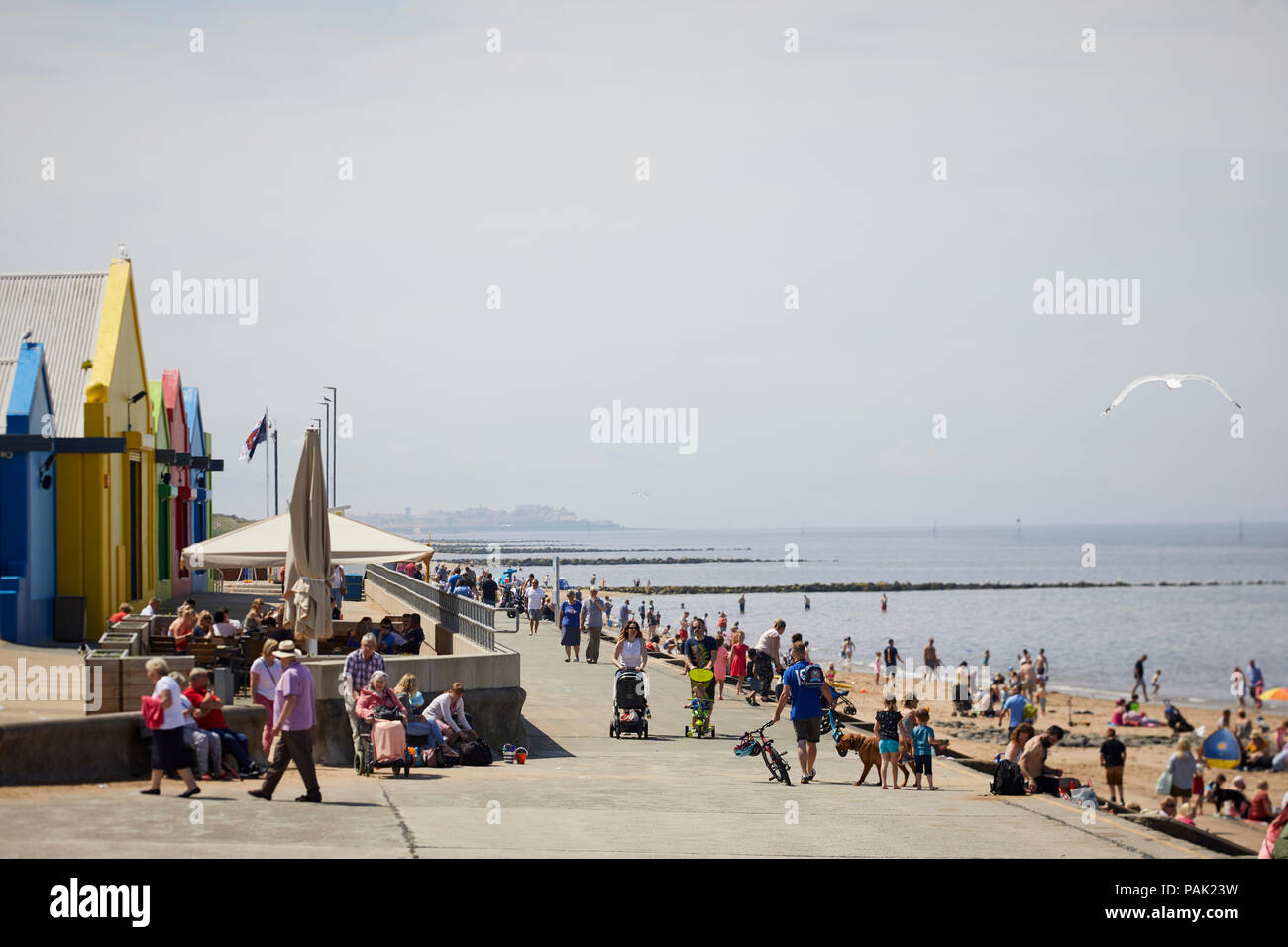 Prestatyn beach crowded hi-res stock photography and images - Alamy