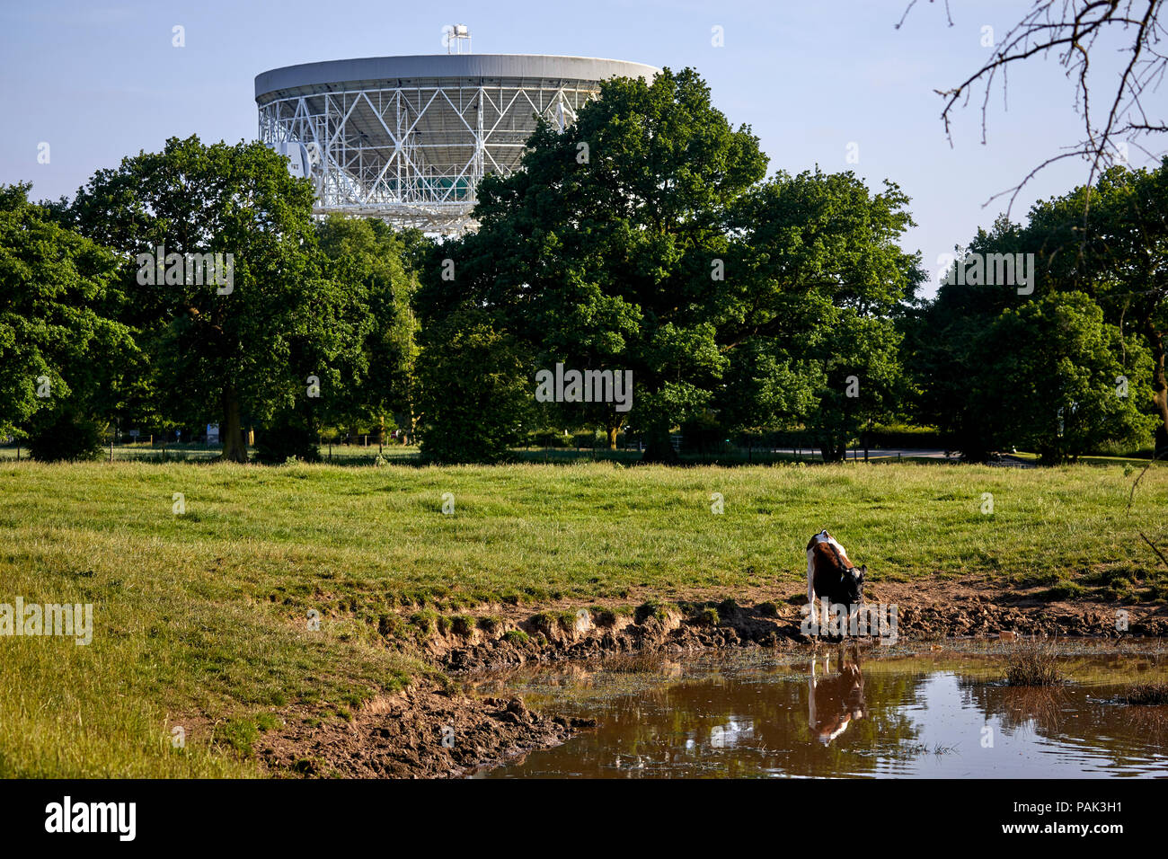 Chelford village and civil parish in Cheshire, near by attraction ...