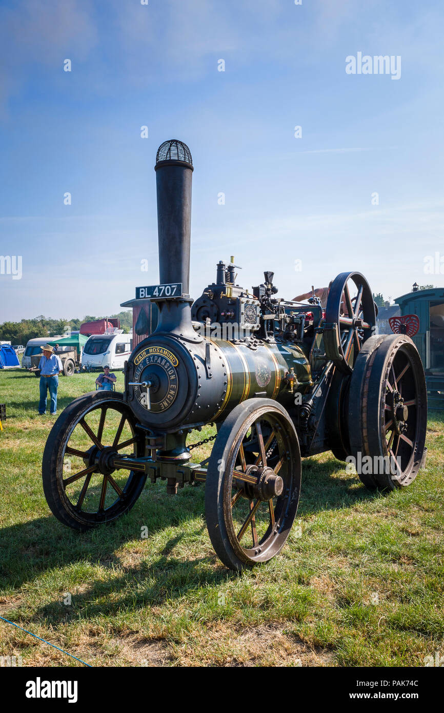 FAIR ROSAMUND a general purpose steam traction engine by Wallis ...