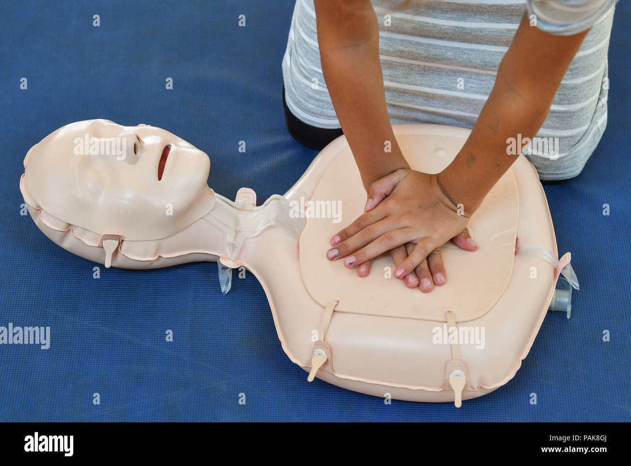 School children with resuscitation dolls hi-res stock photography and ...