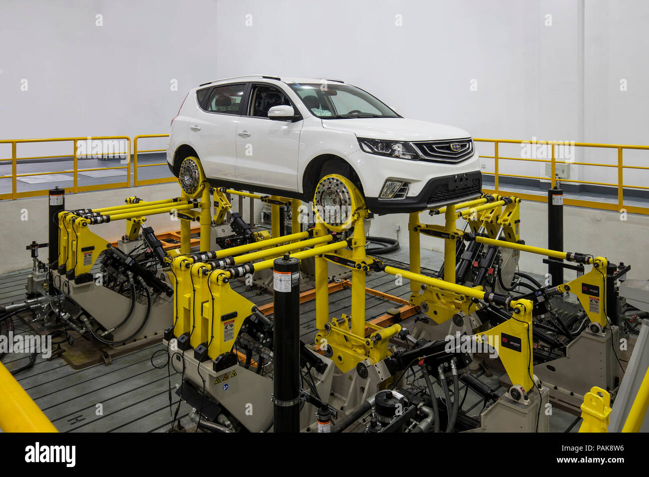 Vehicle research center hi-res stock photography and images - Alamy