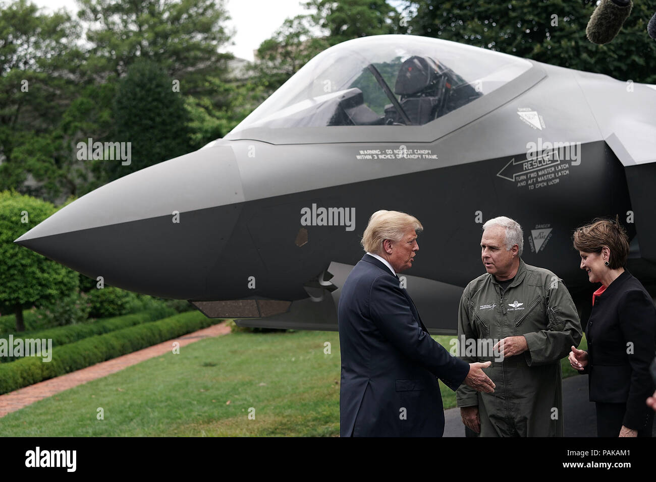 Lockheed martin chief test pilot alan norman hi-res stock photography ...