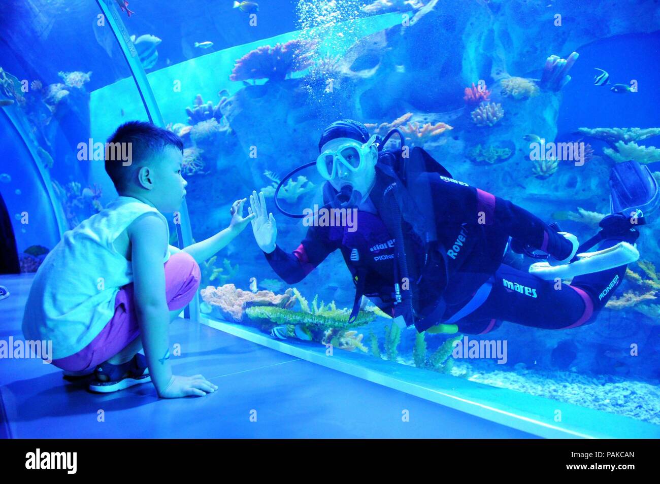 Rizhao hi-res stock photography and images - Alamy