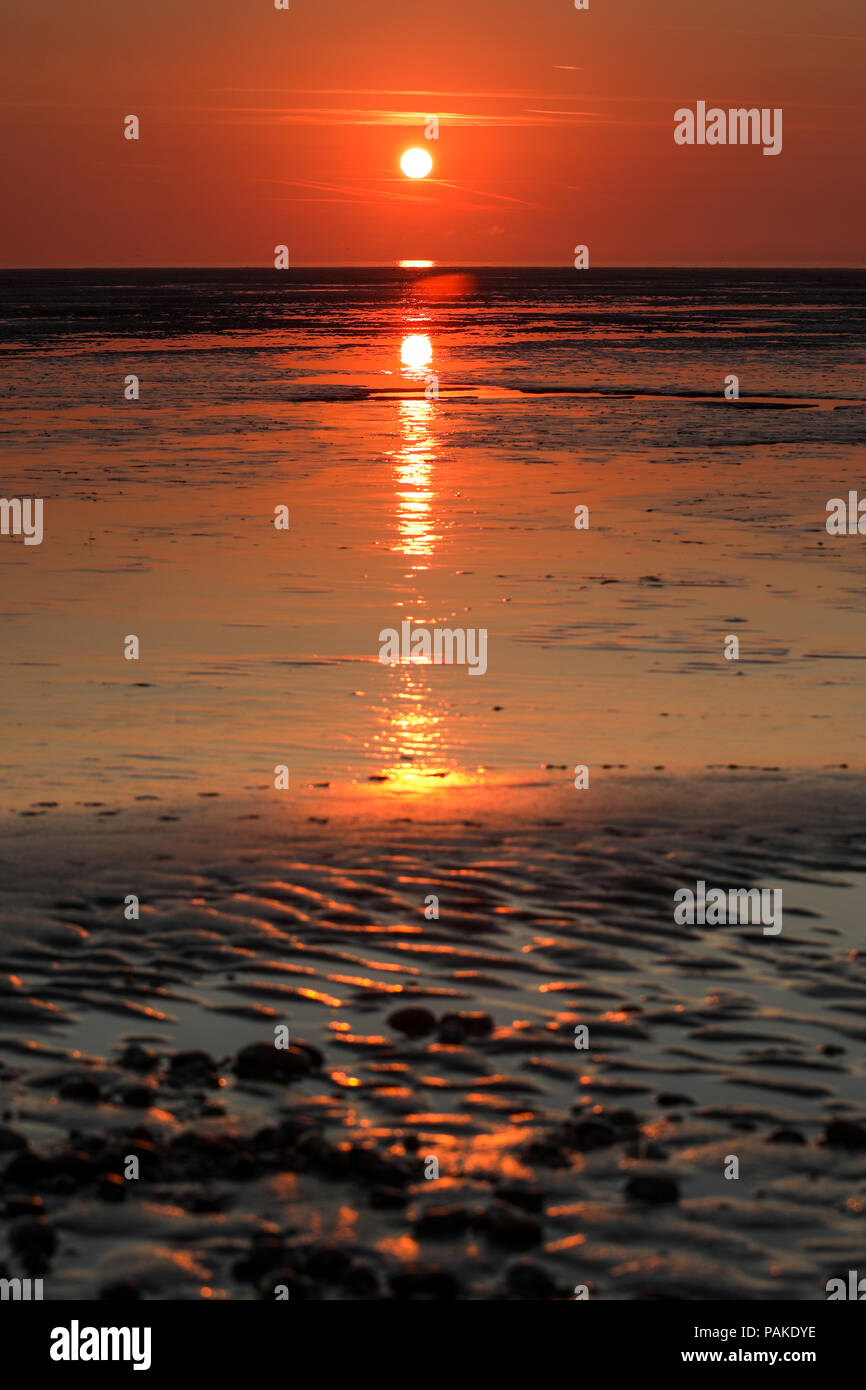 Lydd beach kent hi-res stock photography and images - Alamy