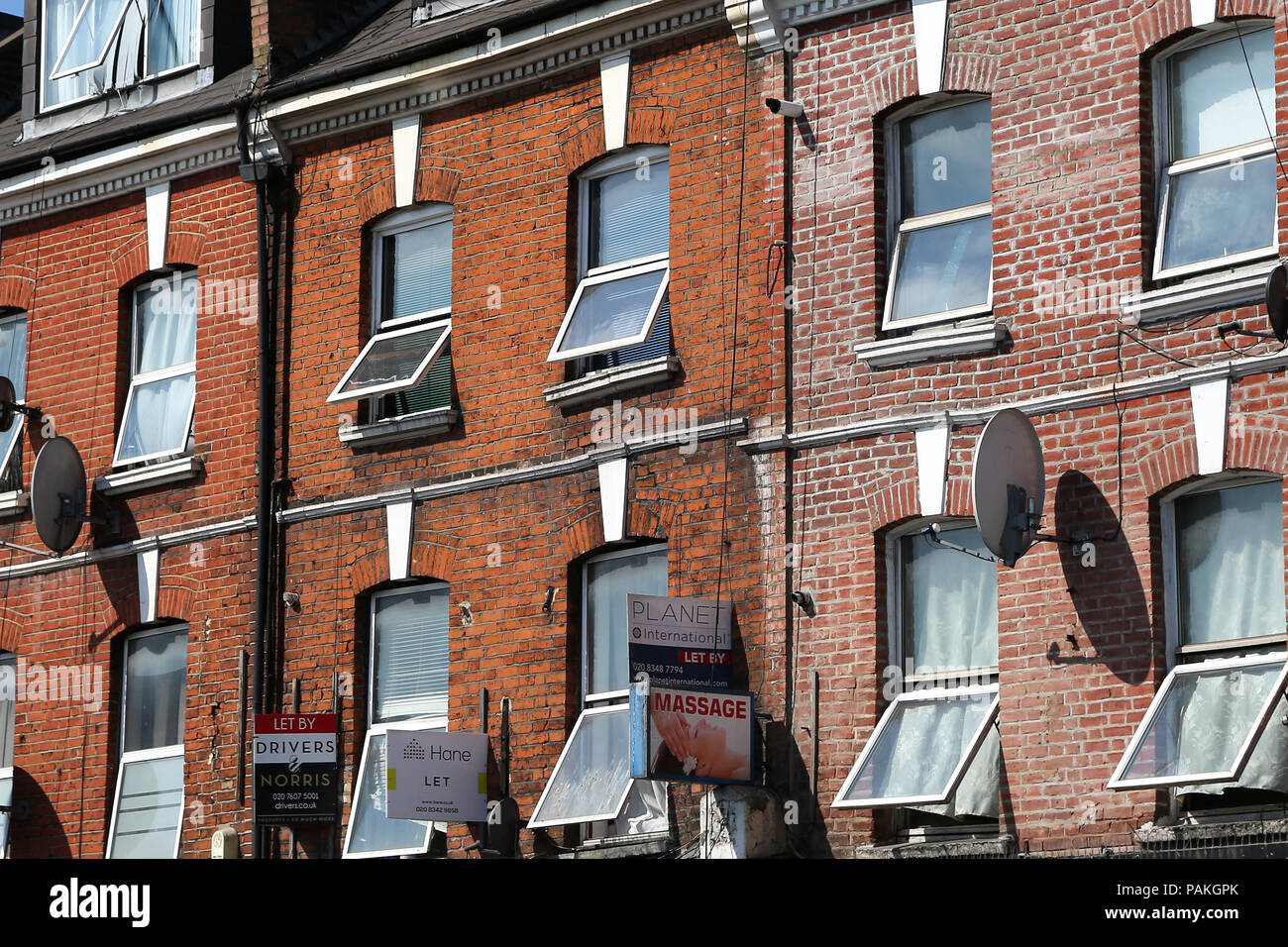 Residents leave windows open hi-res stock photography and images - Alamy