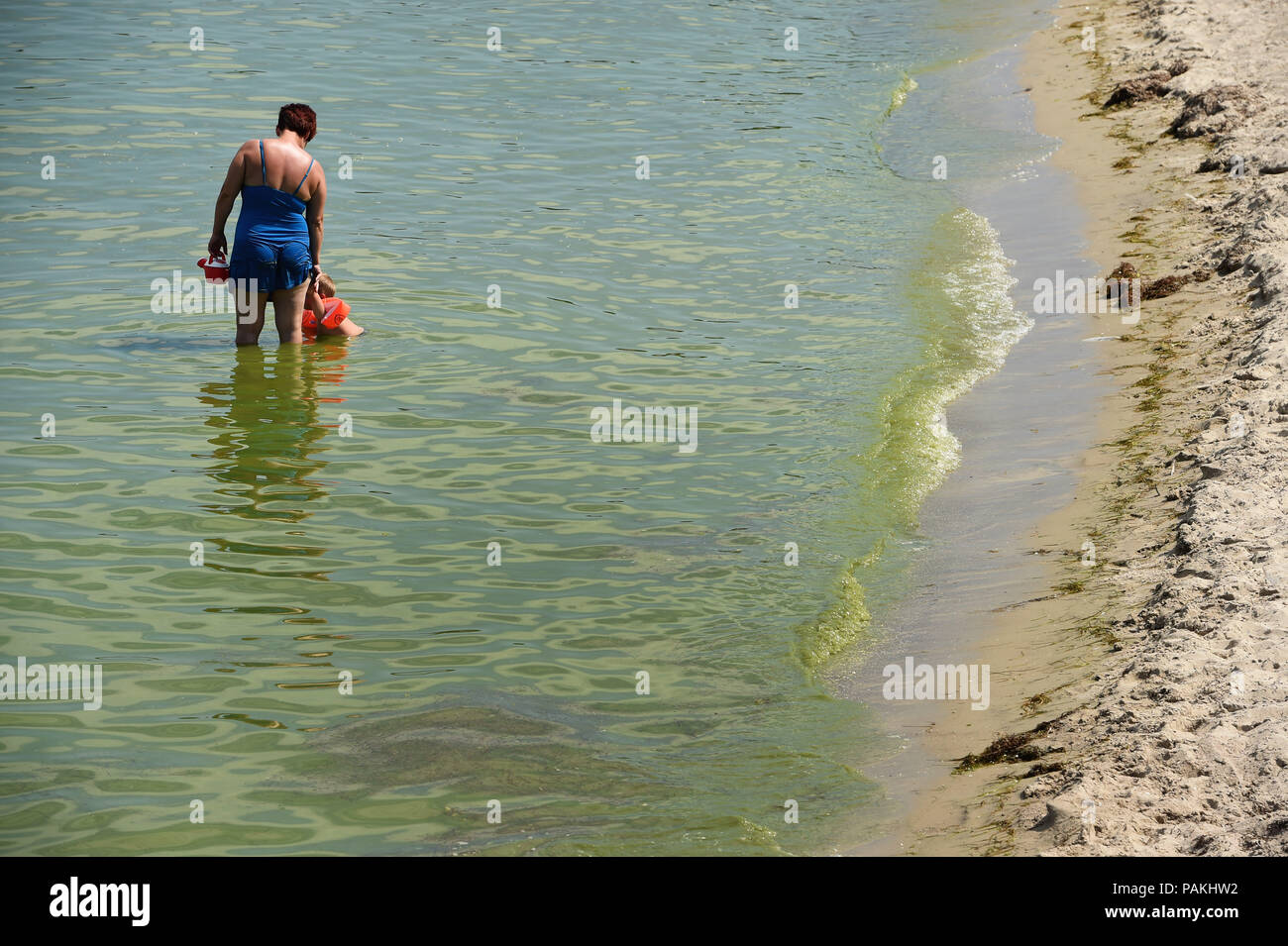 Wade through the water hi-res stock photography and images - Alamy