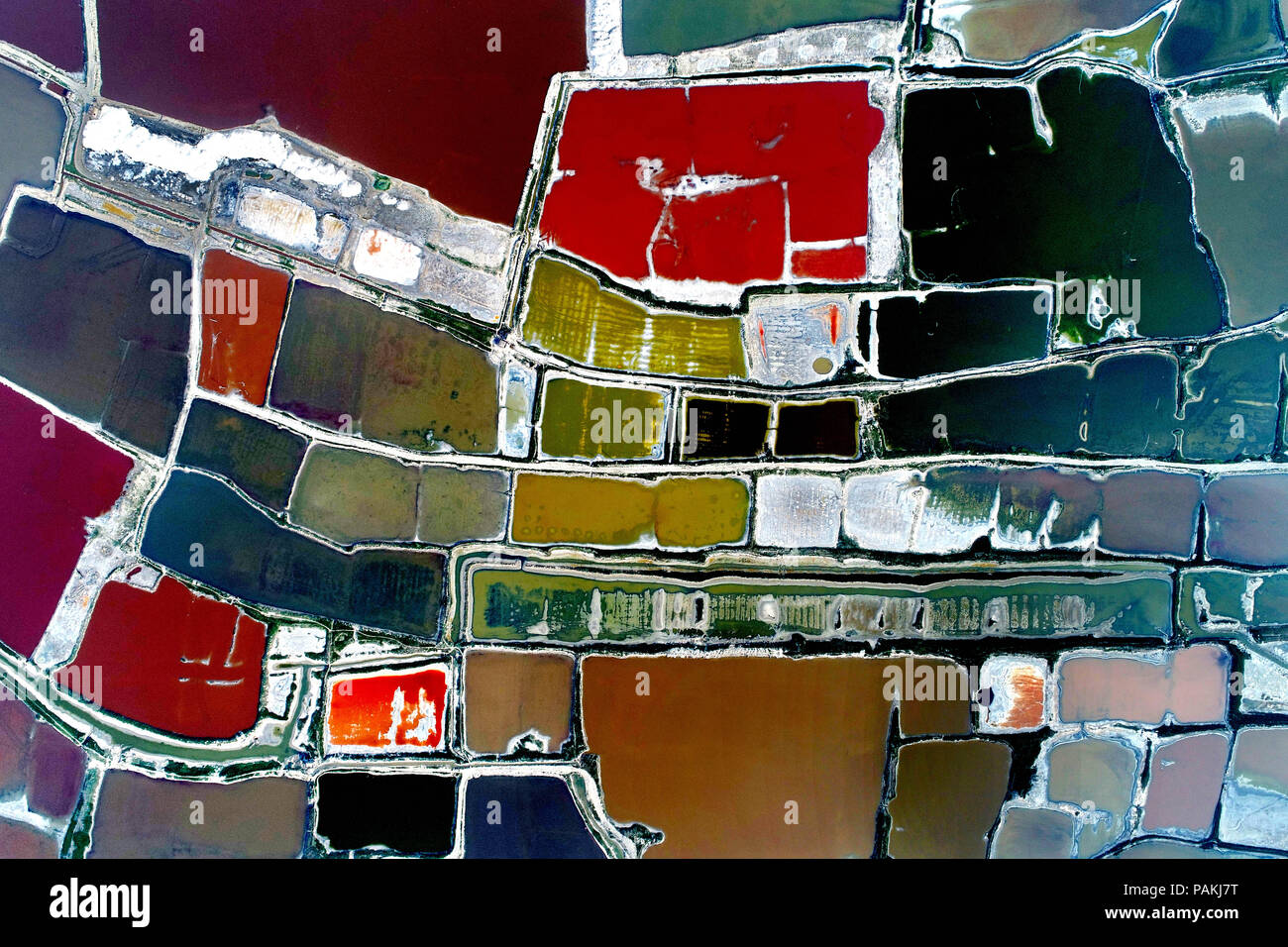 Yuncheng. 24th July, 2018. Aerial photo taken on July 24, 2018 shows ...