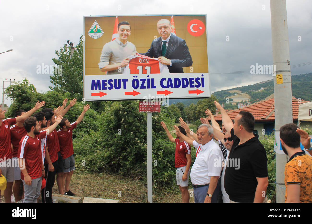 Street named after footballer hi-res stock photography and images - Alamy