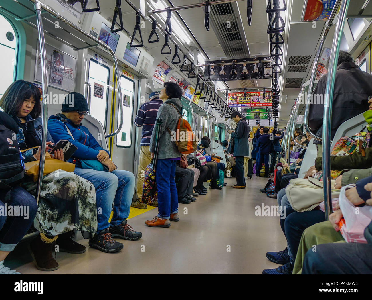 Japanese train priority seat hi-res stock photography and images - Alamy