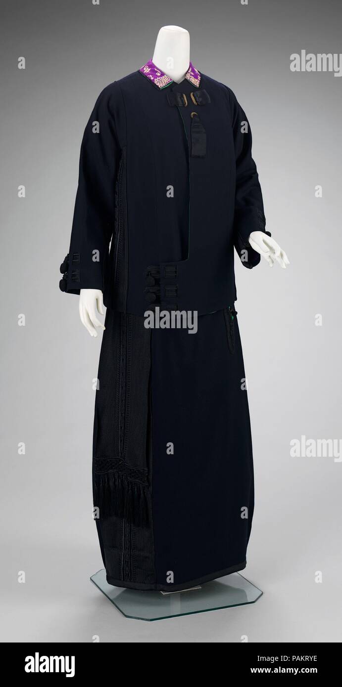 Lady duff gordon design hi-res stock photography and images - Alamy