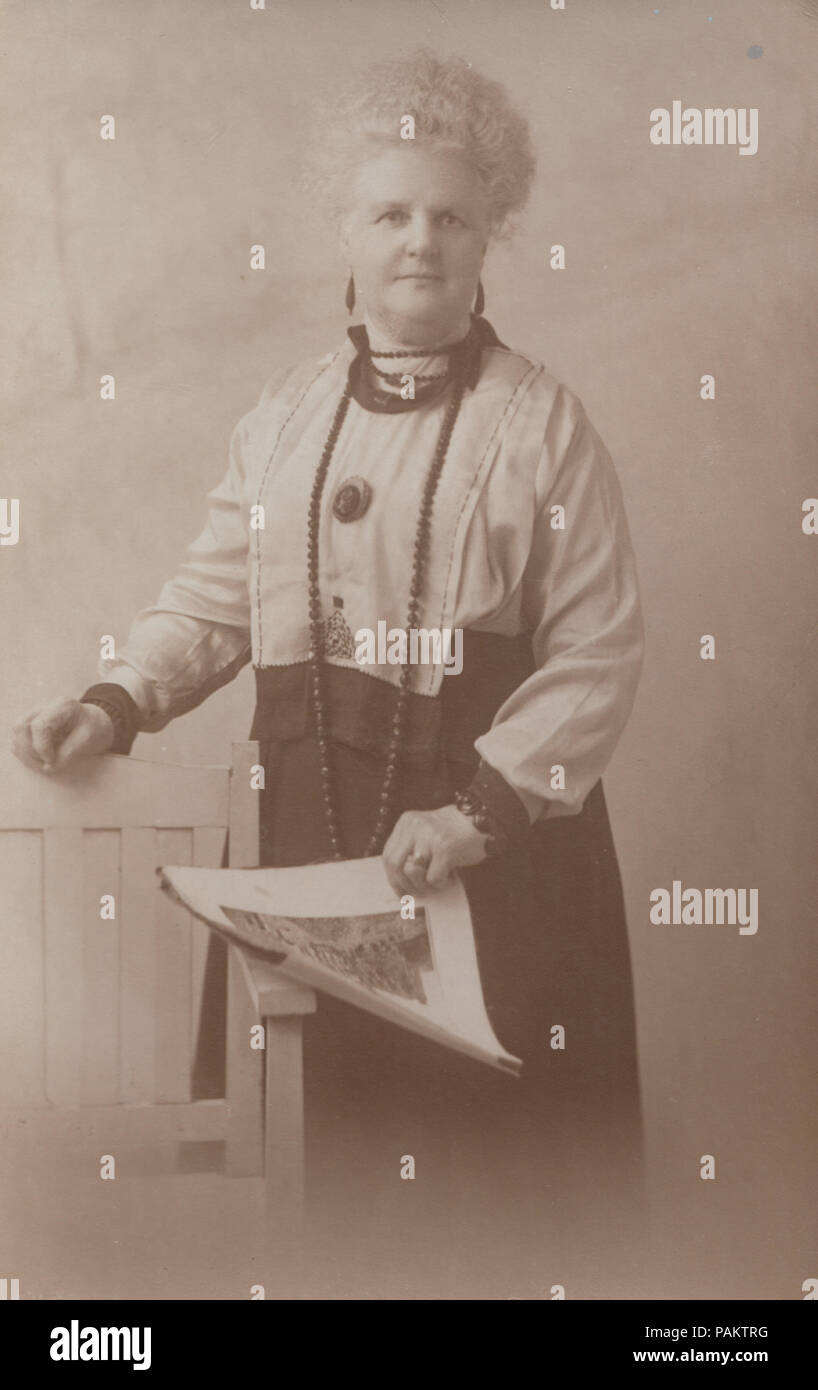 Old photograph vintage hi-res stock photography and images - Alamy