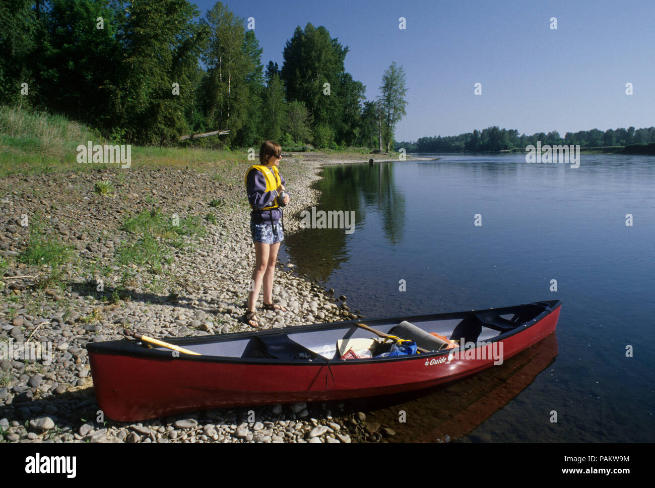 Canoe on Willamette River, Willamette River Greenway, Oregon Stock ...