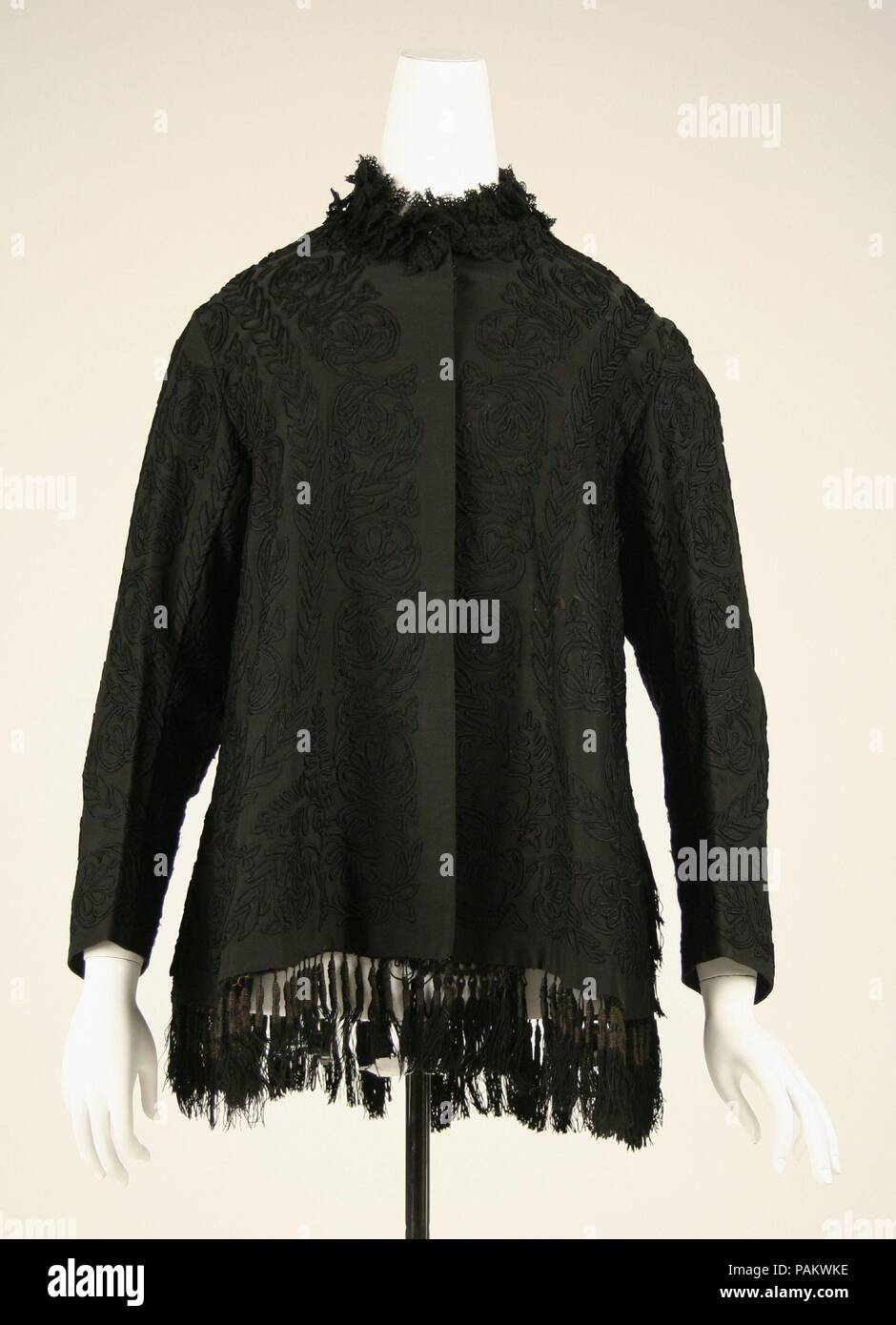 Dolman hi-res stock photography and images - Alamy