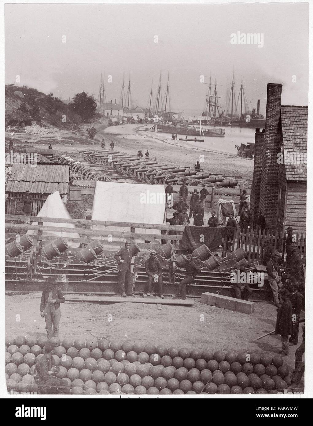 American soldiers historical photographs hi-res stock photography and ...