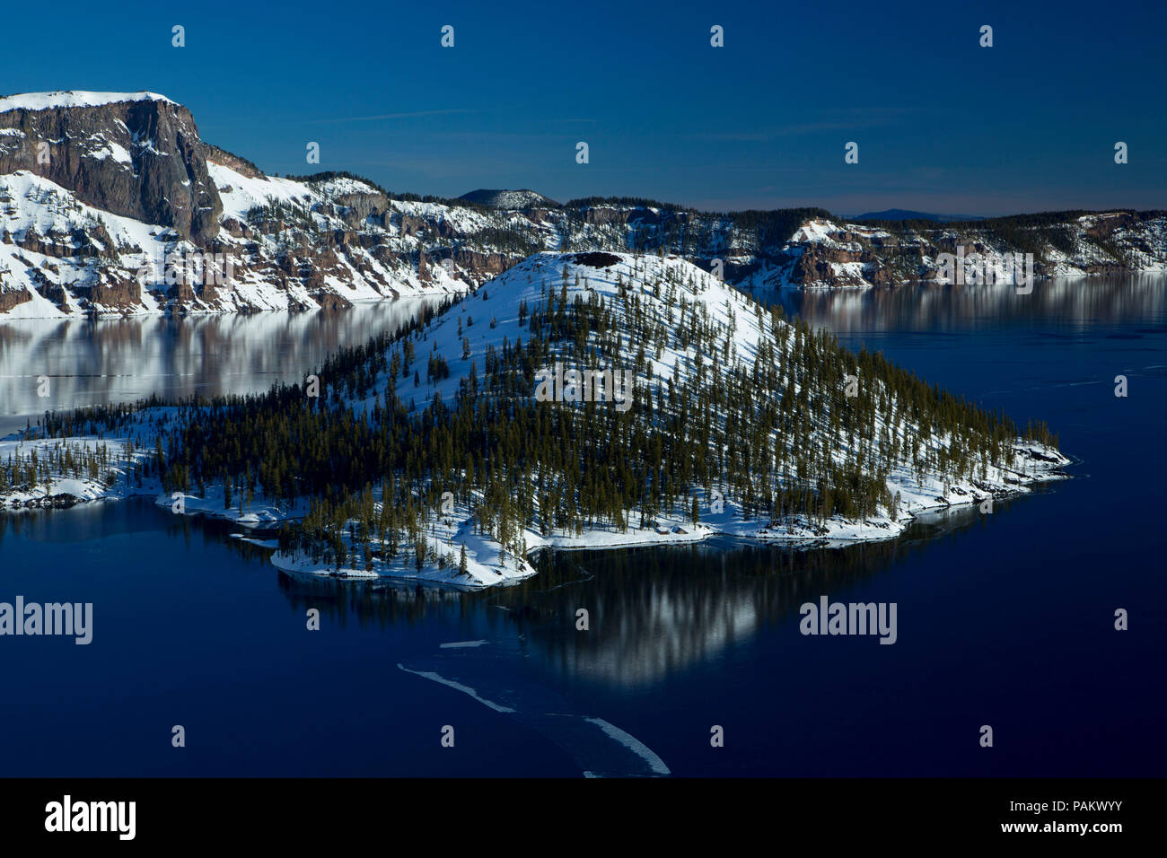 Crater Lake with Wizard Island, Crater Lake National Park, Oregon Stock ...
