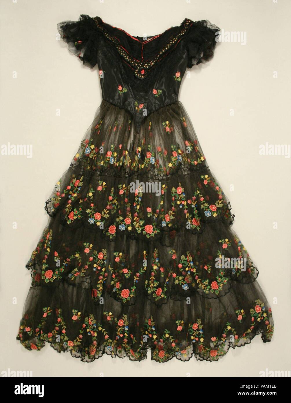 Evening dress. Culture: probably British. Date: 1856. Museum ...