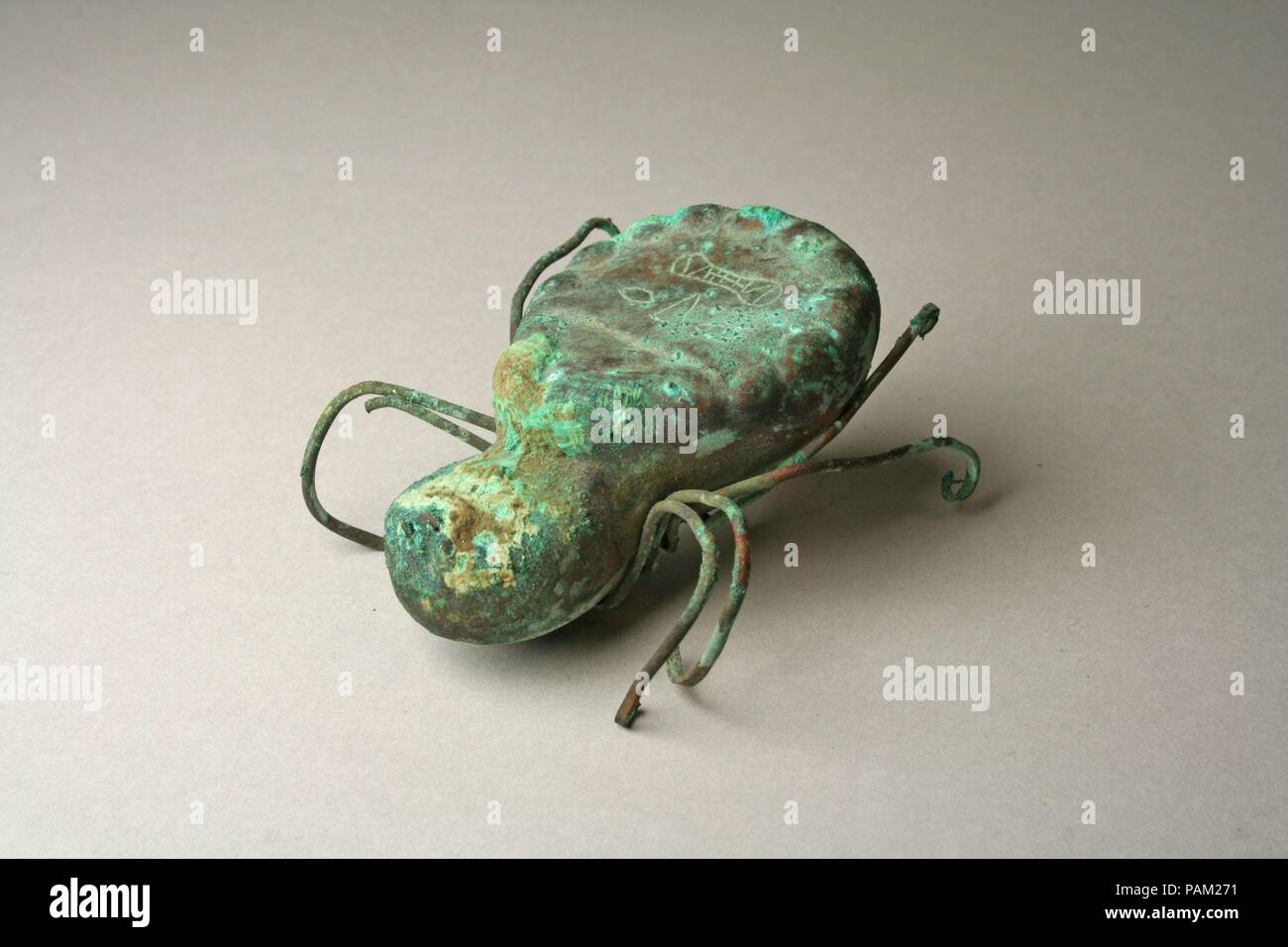 Spider. Culture: Moche (Loma Negra). Dimensions: Length 2-11/16 in. (6. ...