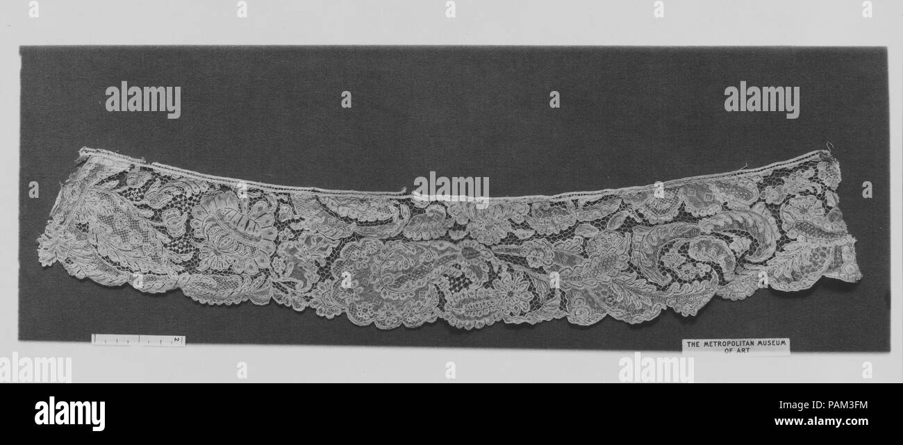 Border. Culture: French. Dimensions: L. 18 1/2 x W. 3 inches 47.0 x 7.6 ...