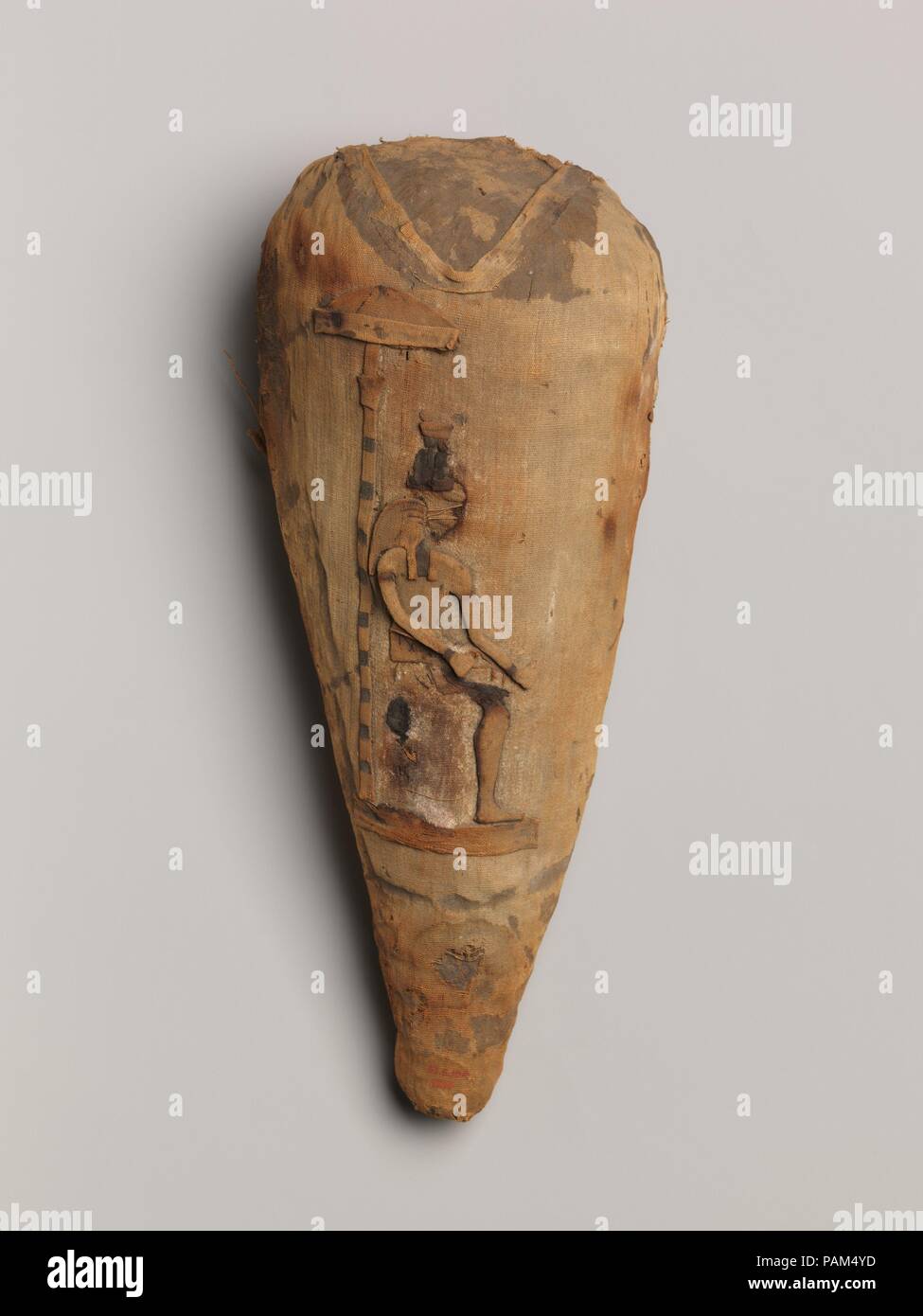 This ibis mummy from ancient egypt hi-res stock photography and images ...
