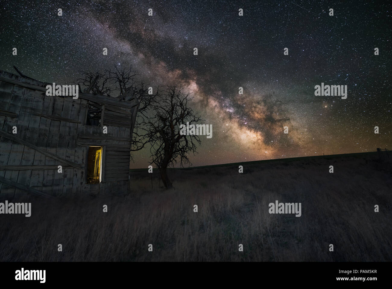 Comet ghost town hi-res stock photography and images - Alamy