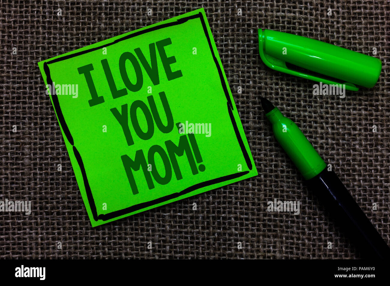 Happy mothers day sticky note hi-res stock photography and images - Alamy