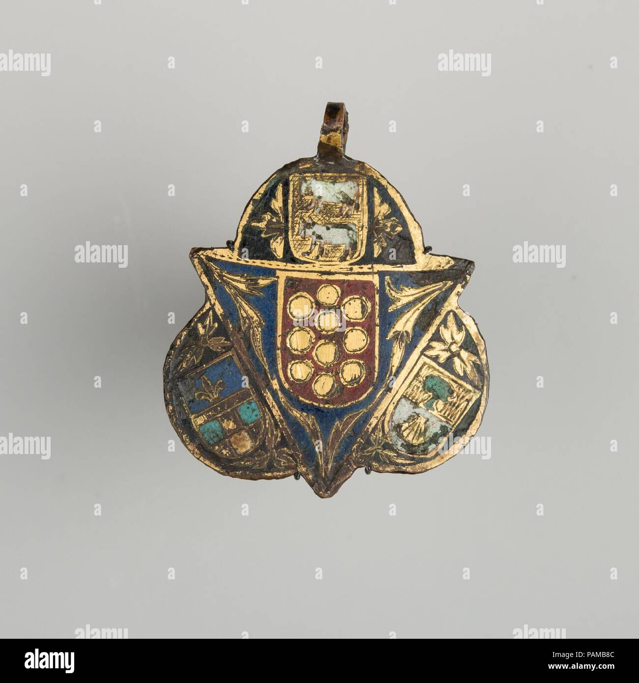 Golden reins hi-res stock photography and images - Alamy