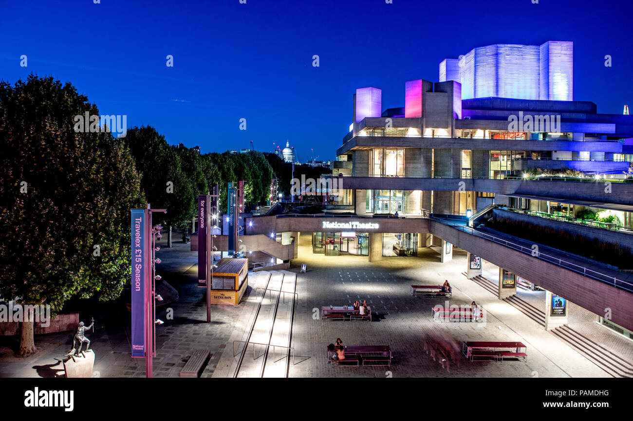 Night view national theater hi-res stock photography and images - Alamy