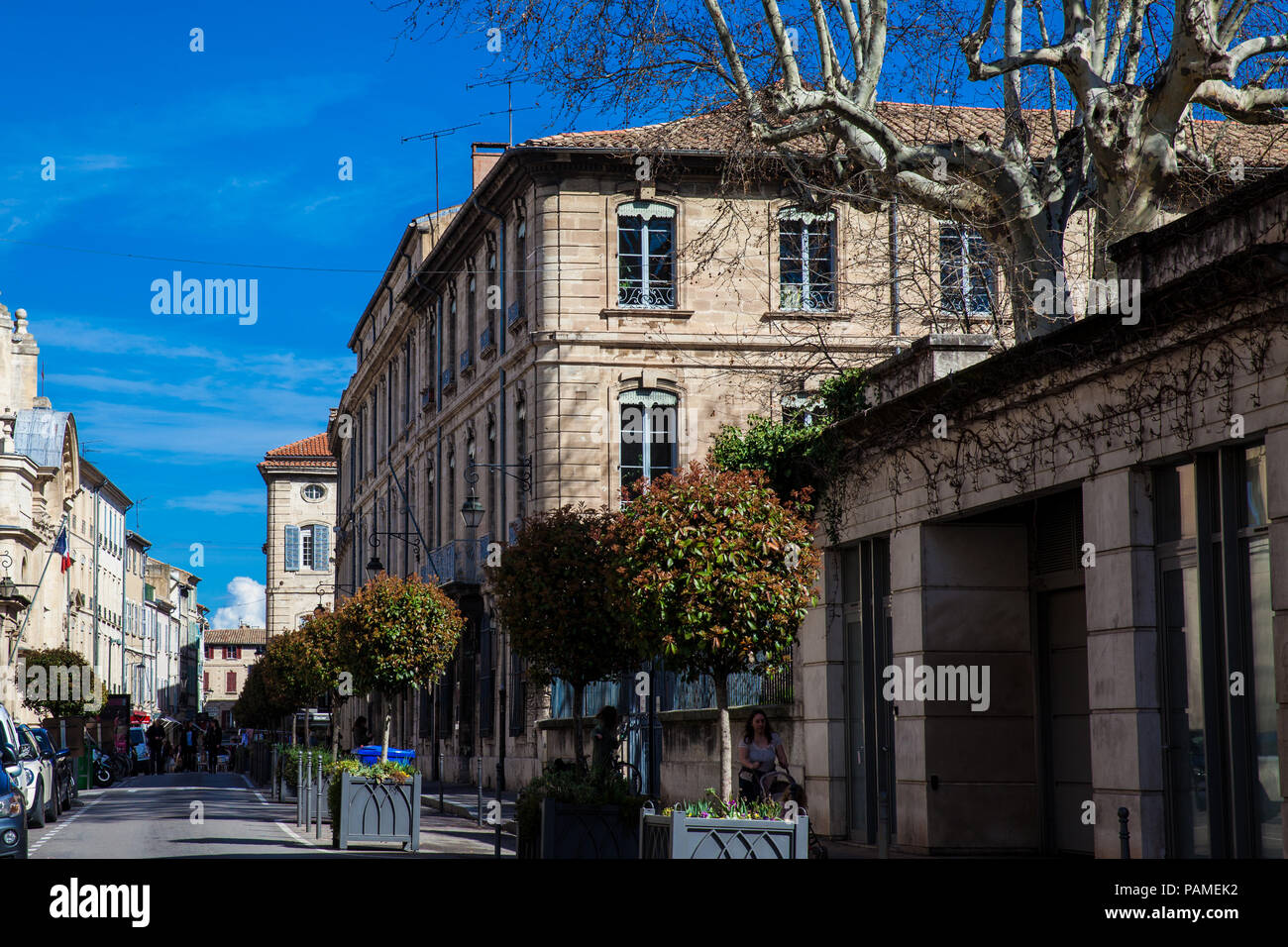 Old buildings avignon hi-res stock photography and images - Alamy