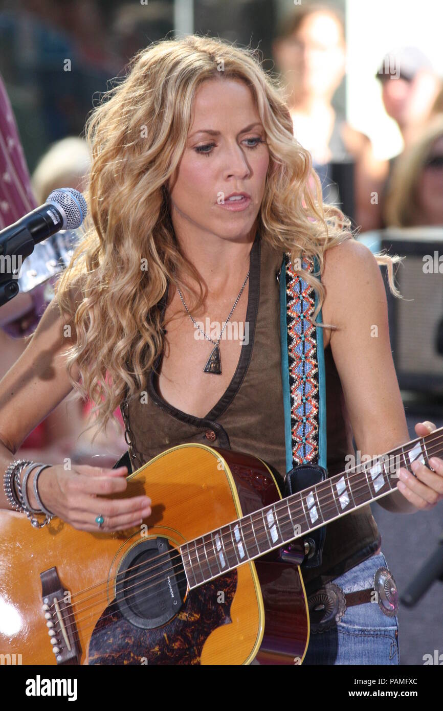 SHERYL CROW 2008 Photo By John Barrett/PHOTOlink.net Stock Photo - Alamy