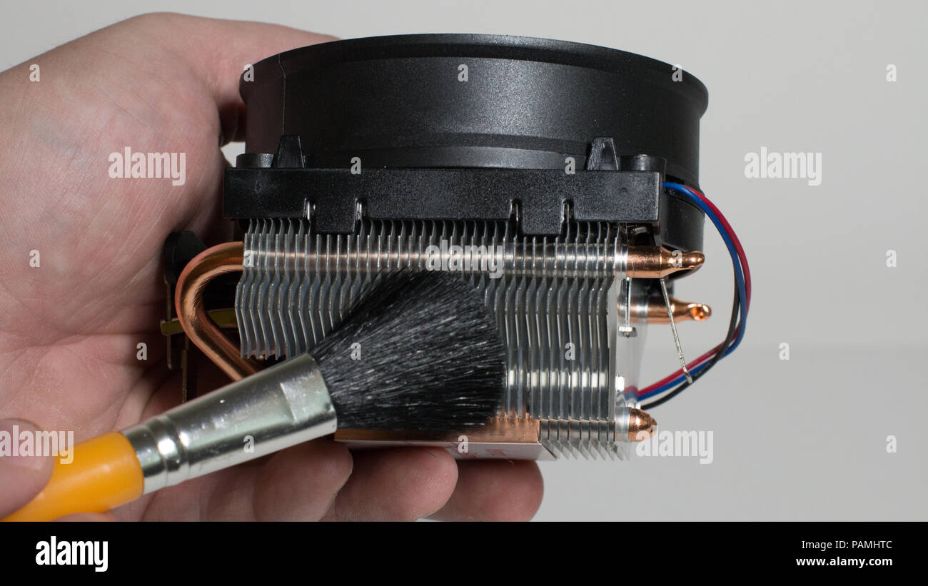 Cooler in the hand of man Stock Photo - Alamy