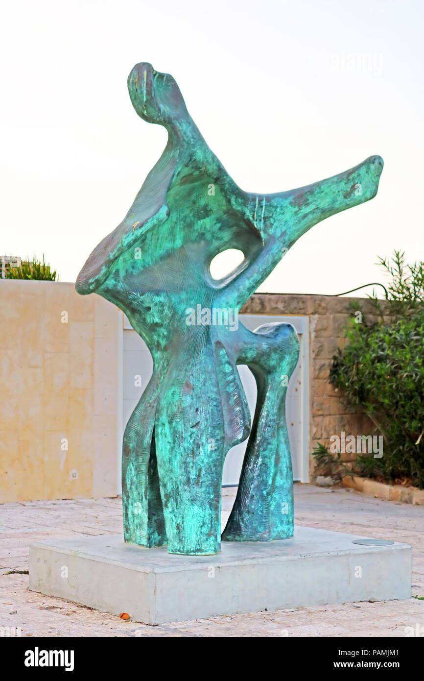 TEL-AVIV, ISRAEL - SEPTEMBER 17, 2017: modern bronze sculpture by Eli ...
