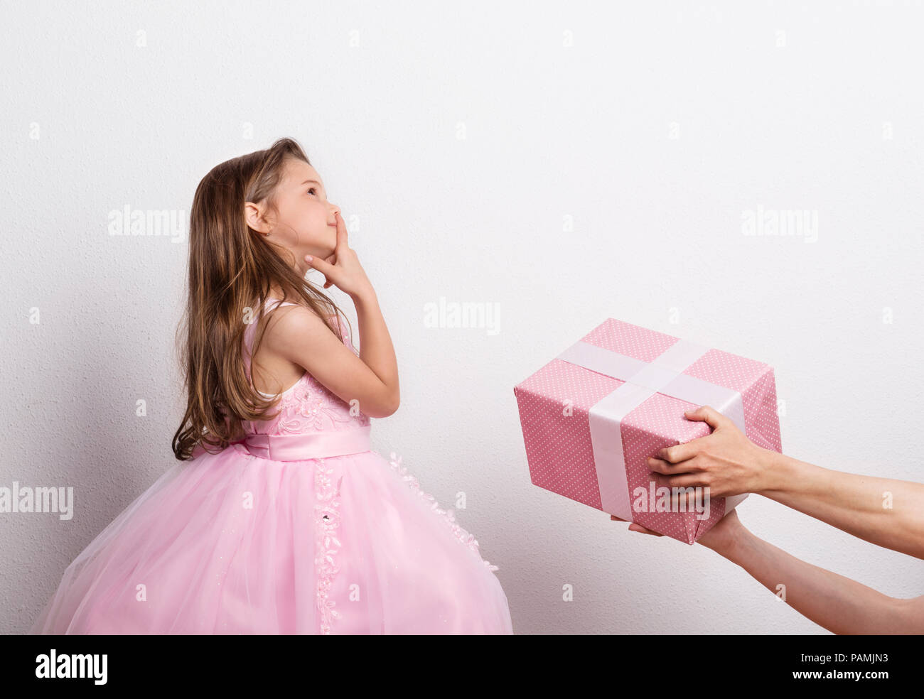 Beautiful female model hands hi-res stock photography and images - Alamy