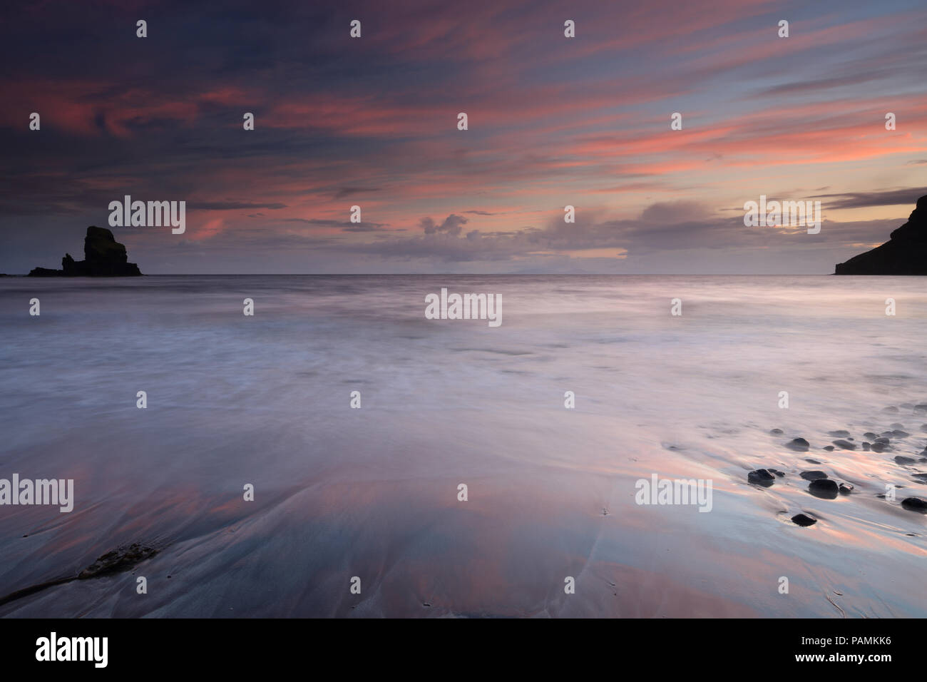 Talisker Bay, Isle of Skye at Sunset Stock Photo - Alamy