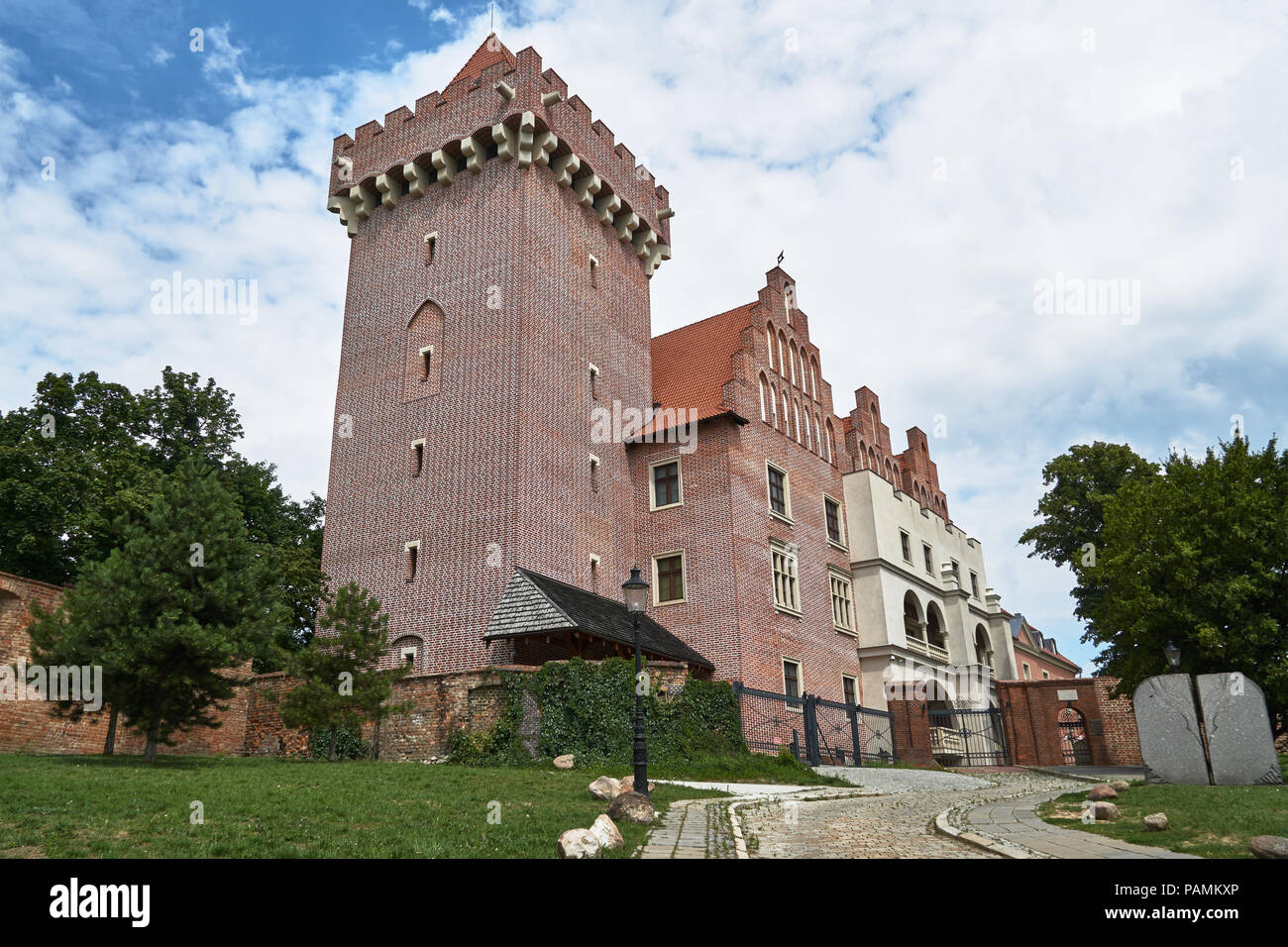 Tower reconstructed royal castle in Poznan Stock Photo - Alamy