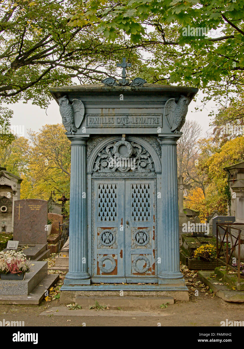 Memory lane cemetery hi-res stock photography and images - Alamy