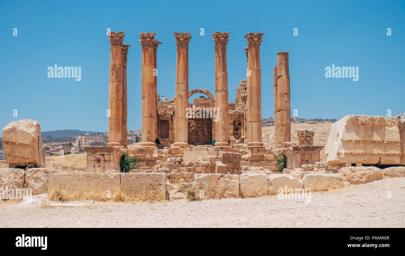 Ancient greco roman city hi-res stock photography and images - Alamy