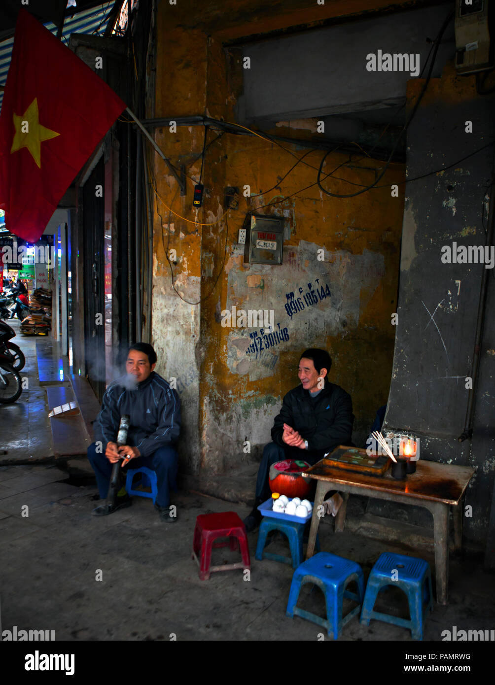 Vietnam daily life Stock Photo - Alamy