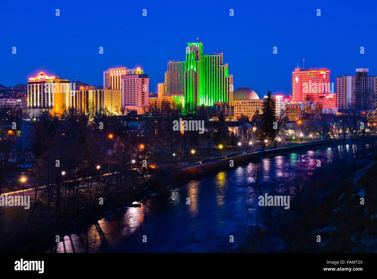 Reno nevada skyline hi-res stock photography and images - Alamy