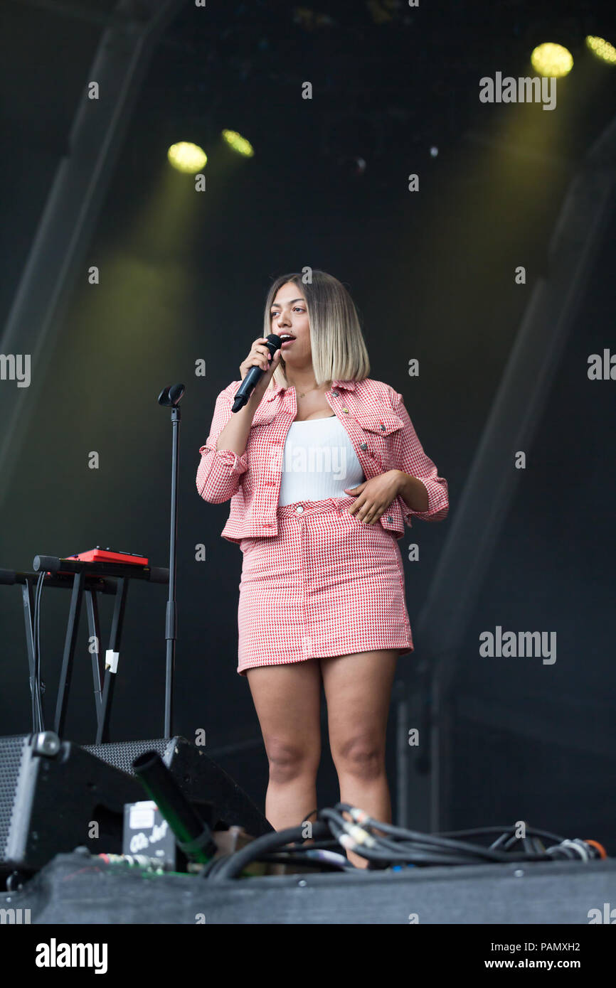 Mahalia Burkmar High Resolution Stock Photography and Images - Alamy