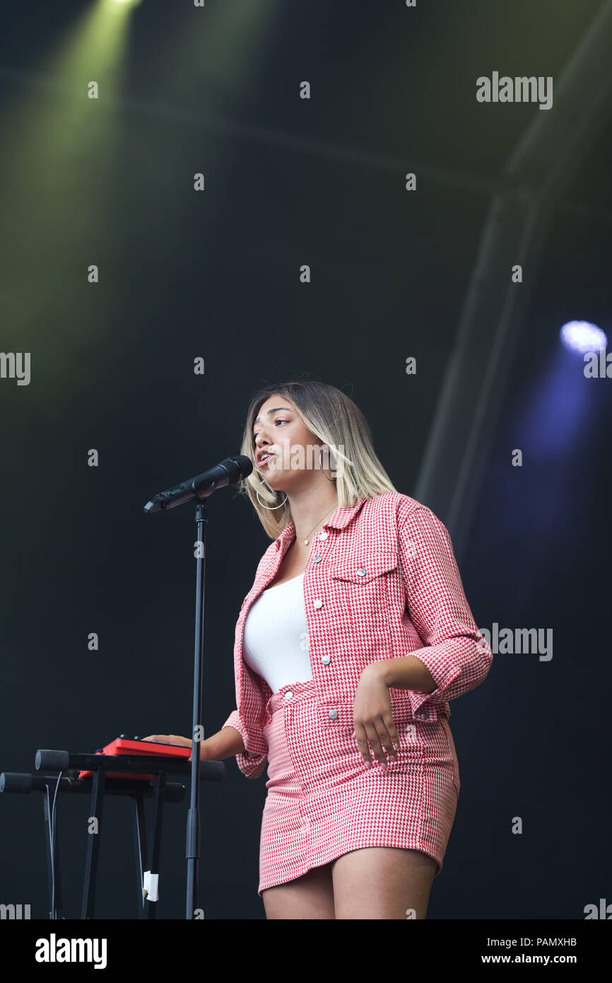 Mahalia burkmar hi-res stock photography and images - Alamy