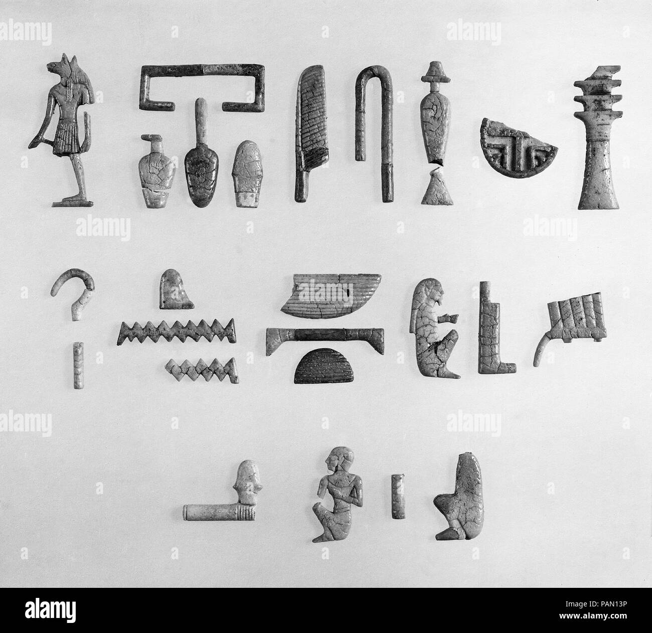 Reign date Black and White Stock Photos & Images - Alamy