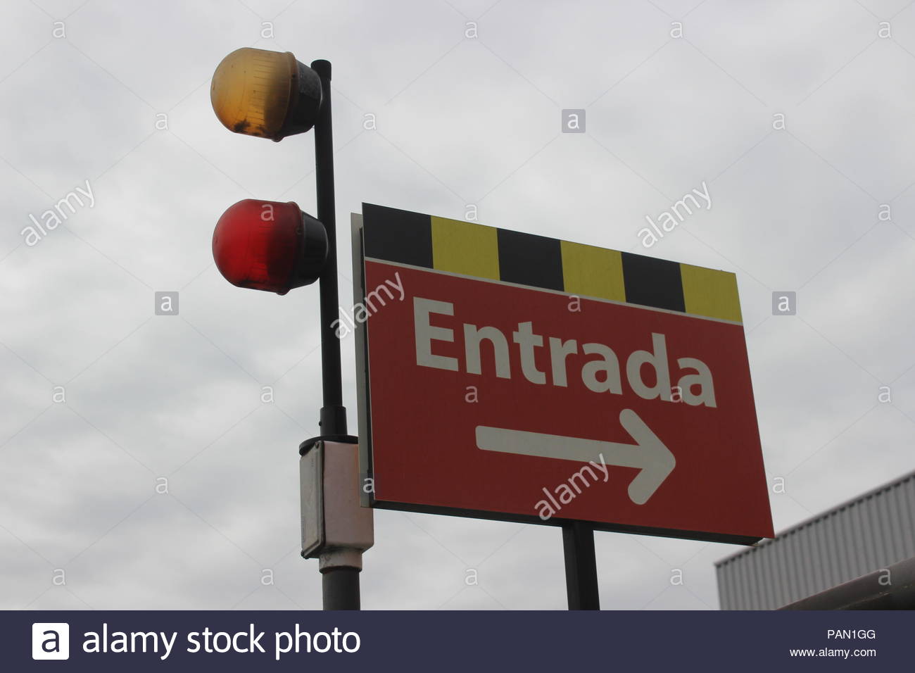 Airport Warning Signs Stock Photos & Airport Warning Signs Stock Images ...